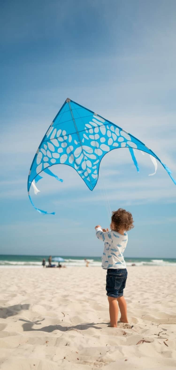 17 Fun Family Beach Activities for Kids - The Mega Mom