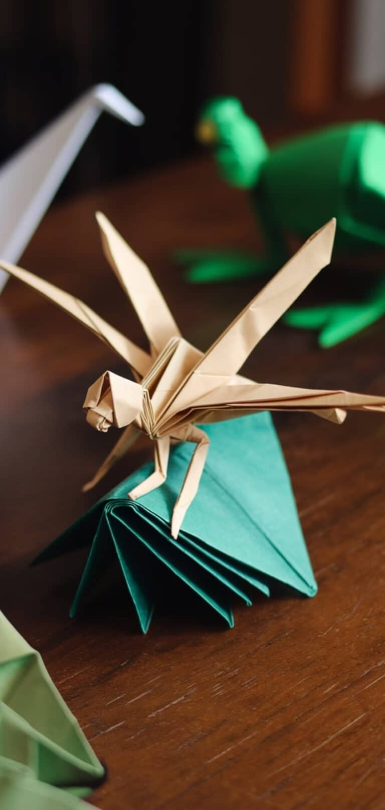 10+ Creative Paper Dragonfly Craft Ideas - The Mega Mom