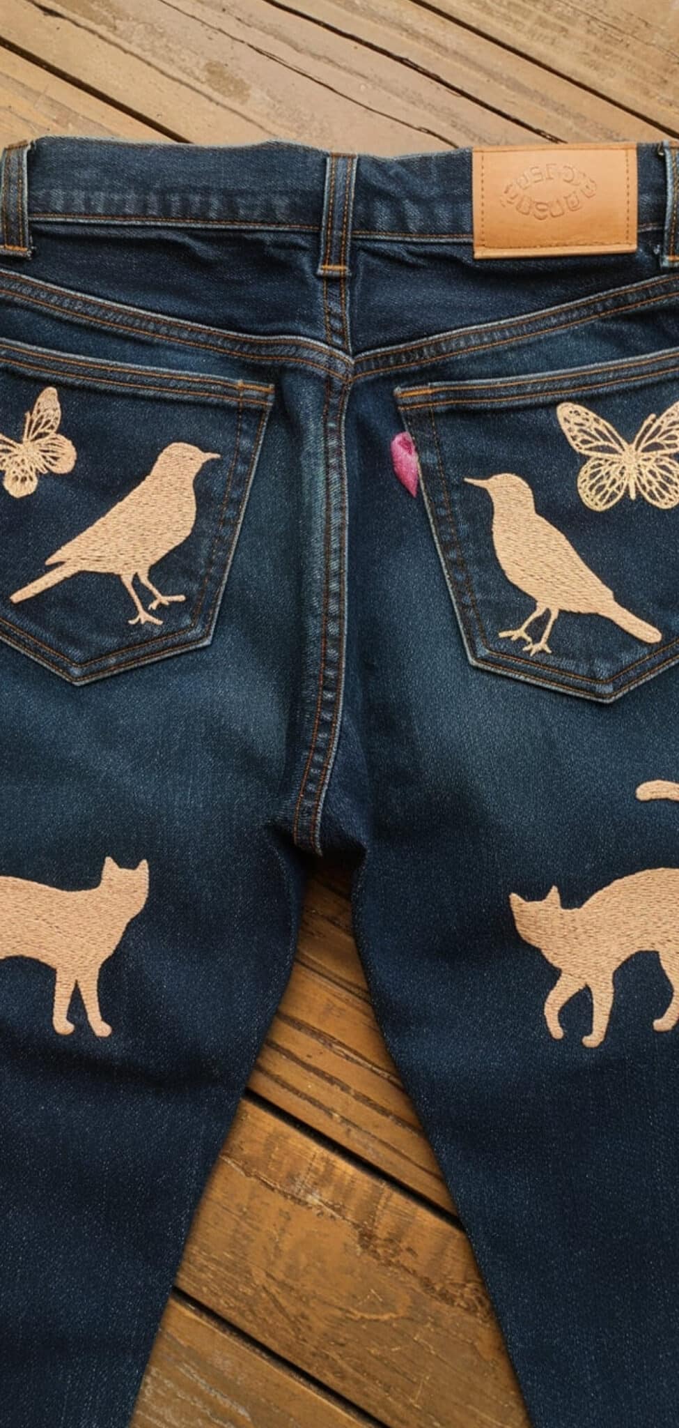 16 Exquisite Jeans Pocket Fashion Embroidery Designs - The Mega Mom
