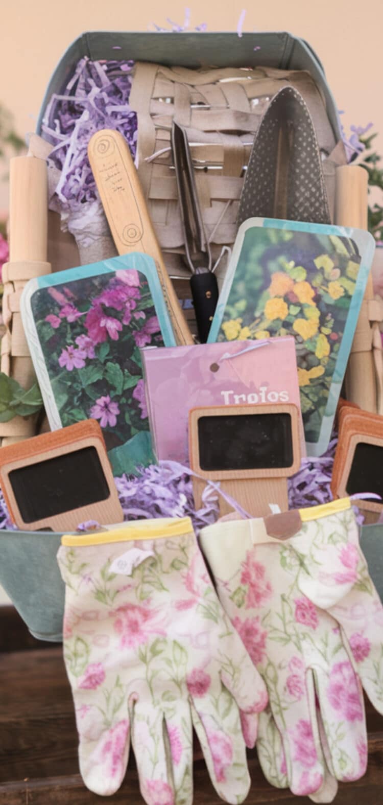 12+ Thoughtful Gift Basket Ideas for Women - The Mega Mom
