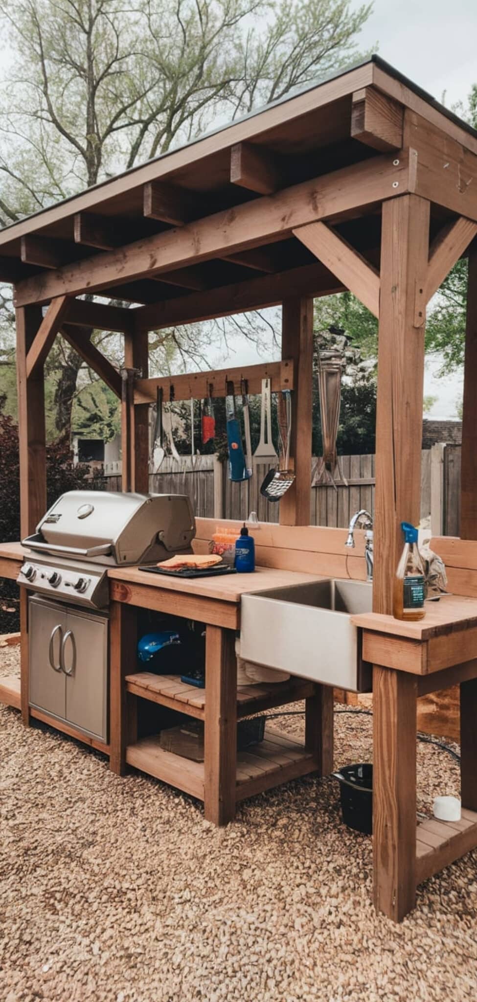 16 Creative Backyard BBQ Outdoor Grill Station Ideas - The Mega Mom