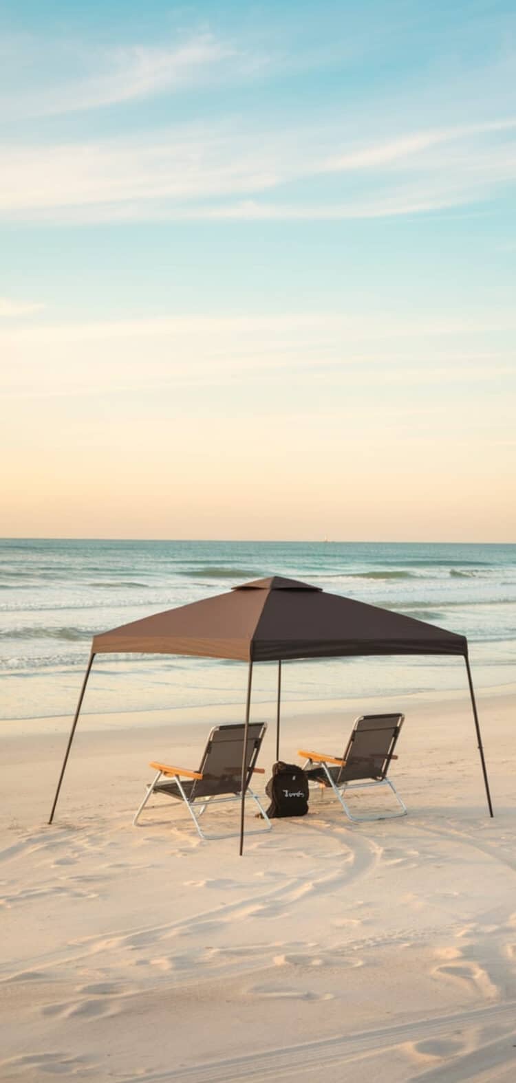 15 Easy Beach Day Essentials Packing List - The Mega Mom