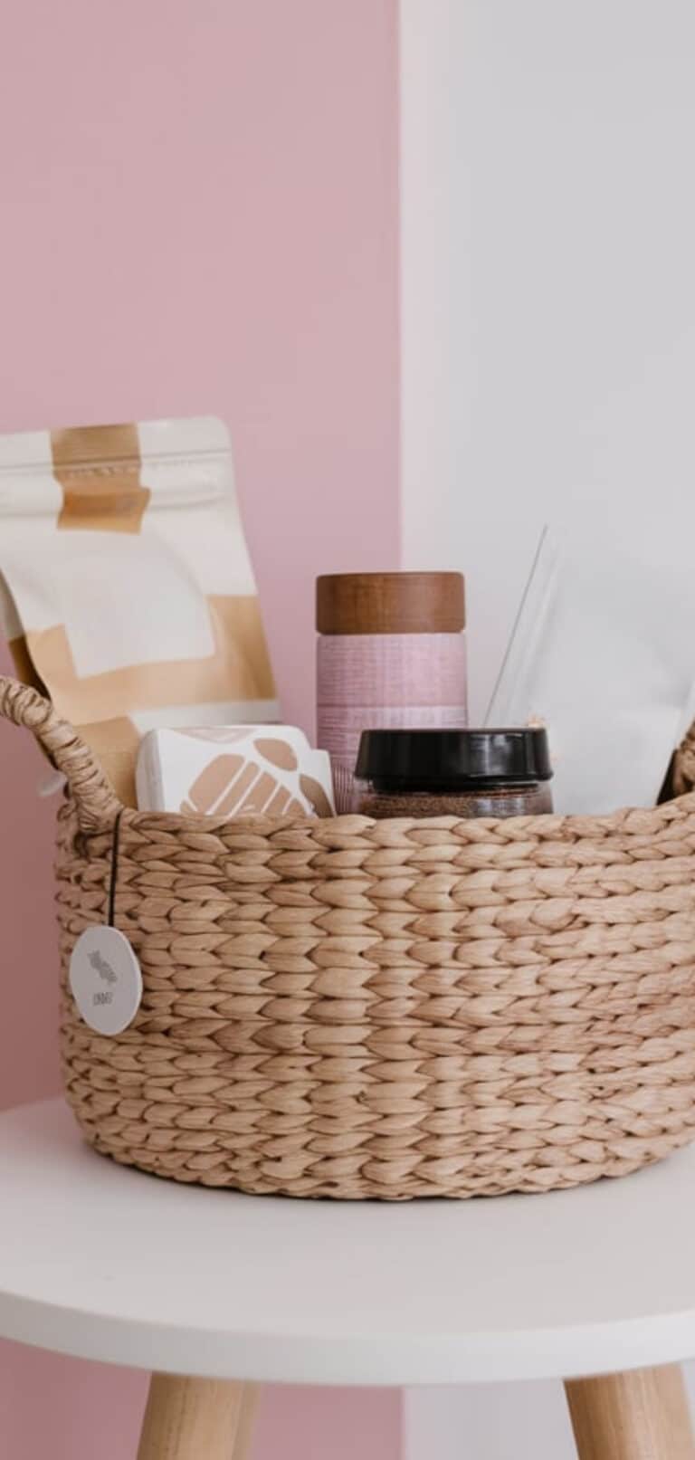 14 Creative Themed Gift Basket Ideas for Women - The Mega Mom