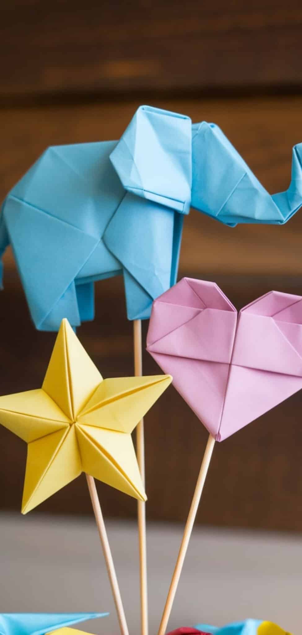 16 Cute DIY Birthday Paper Crafts Ideas - The Mega Mom