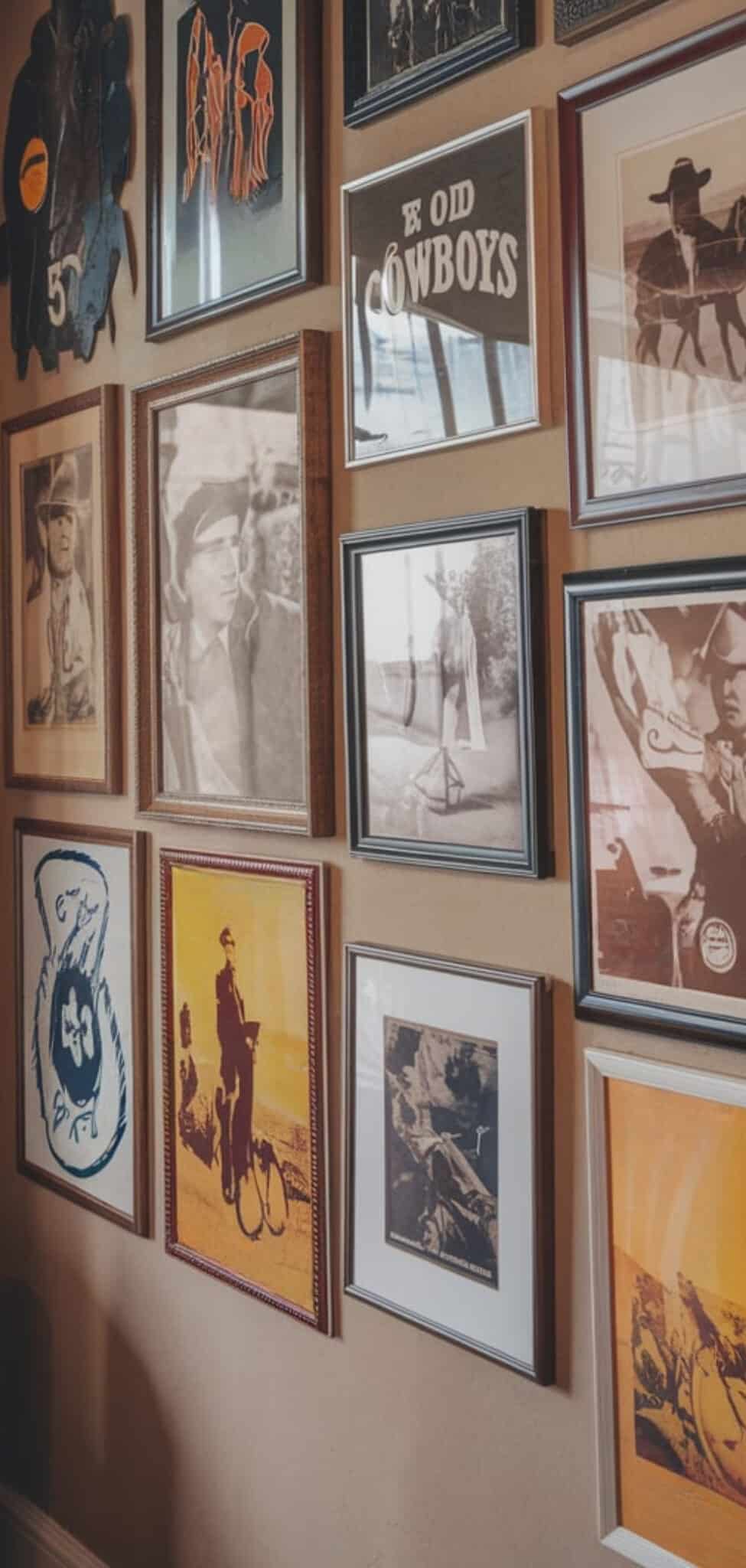 16 Bold & Cozy Cowboy Western Home Decor Ideas - The Mega Mom