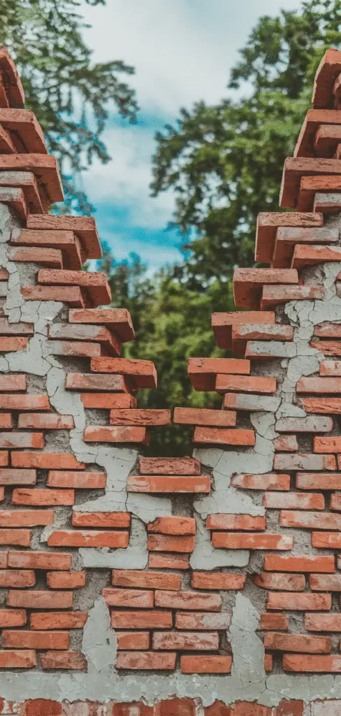 12 Brilliant Facade Brick Design Patterns - The Mega Mom