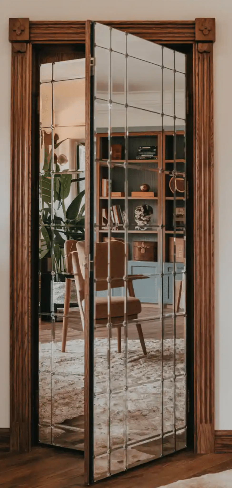 15 Secret Doors You Will Be Inspired To Have - The Mega Mom