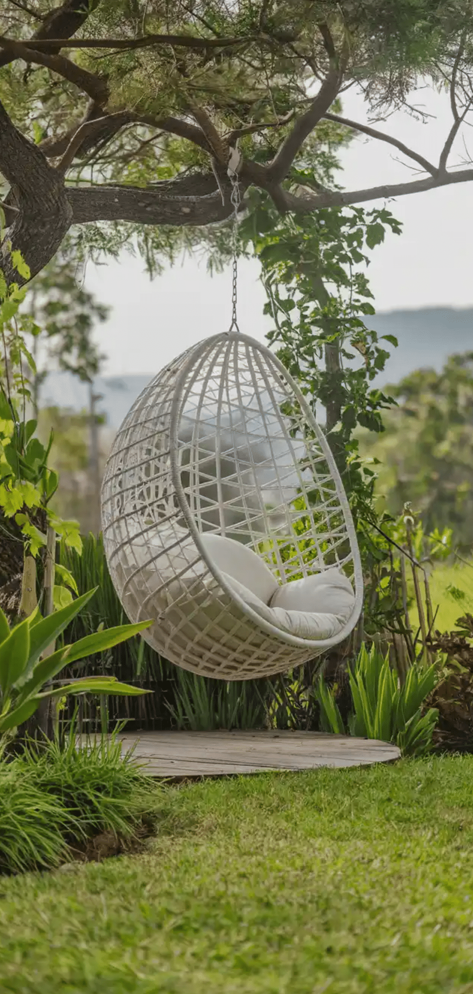 16 Beautiful Garden Nook Seating Ideas - The Mega Mom