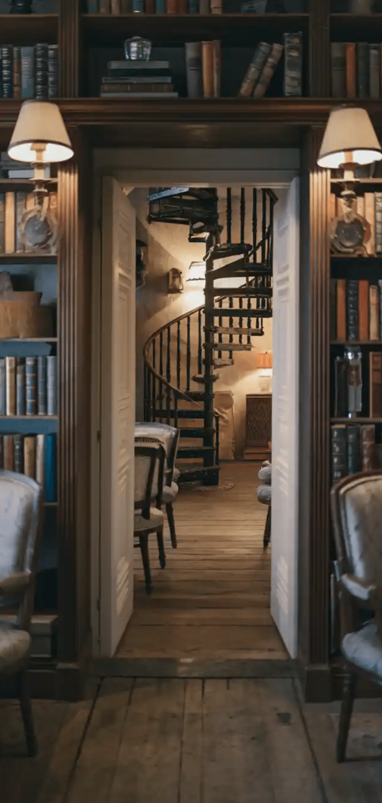 15 Secret Doors You Will Be Inspired To Have - The Mega Mom
