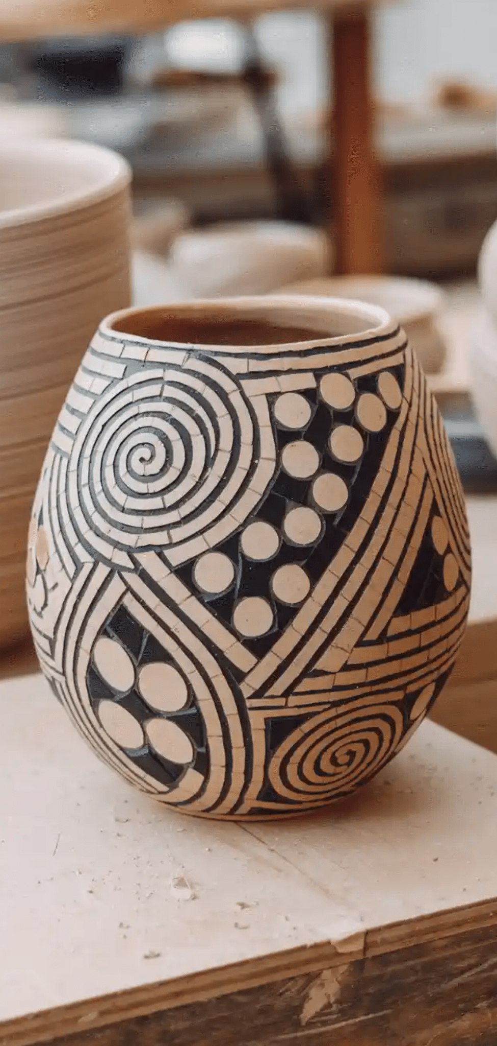 12 Stunning Coil Pot Pottery Ideas - The Mega Mom