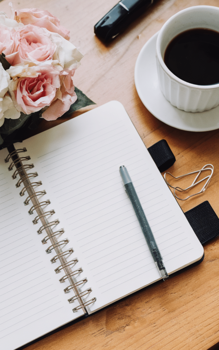 10 Best Stuff To Write In A Notebook - The Mega Mom